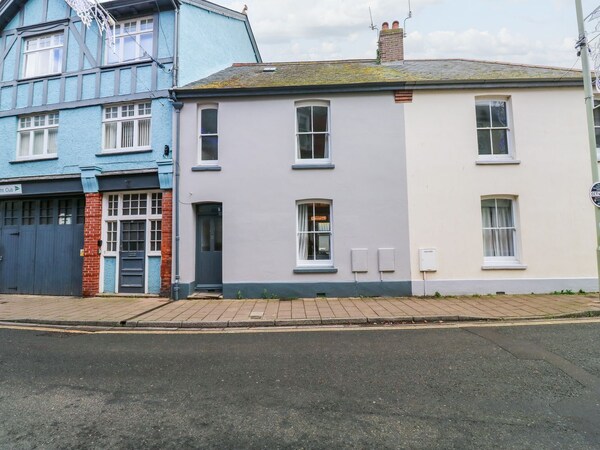 Green Retreat - Dartmouth