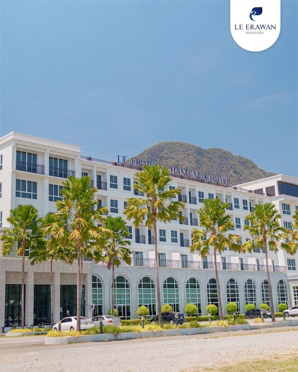Le Erawan Hotel - Takua Thung District