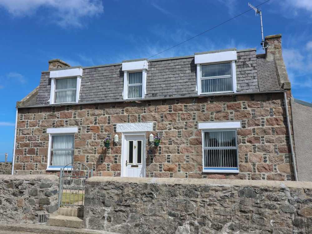 Bella's Beach Cottage - Aberdeenshire