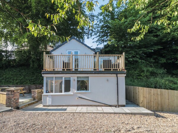 Riverside Cottage - Scarborough