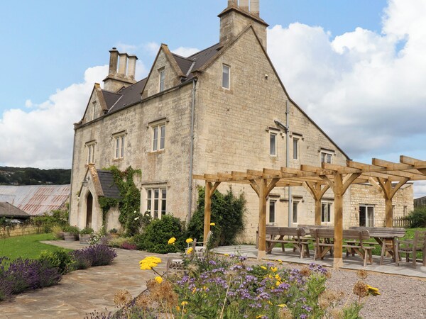 Hammonds Farmhouse - Stroud