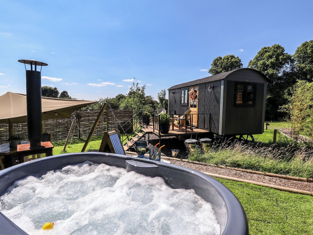Limetree Luxury Glamping Southdown - Nottinghamshire