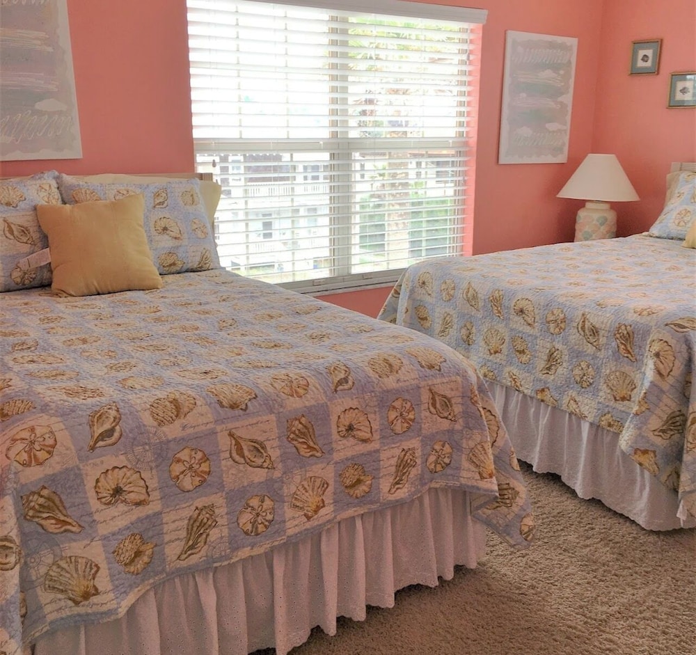 Right on the beach! - 4-Bedroom Oceanfront Home in Amelia Island ...