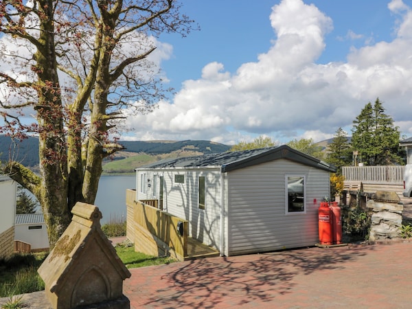 11a Mansion View - Loch Lomond