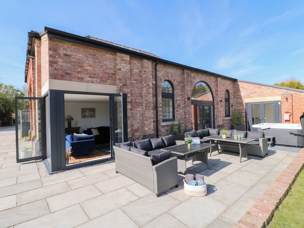 The Old Pump House - Nottinghamshire