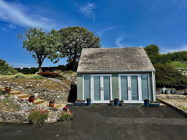 Tower Cottage - Pembrokeshire