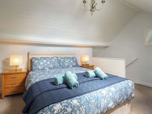 1 quarto, individualmente decorados, individualmente mobiliados
