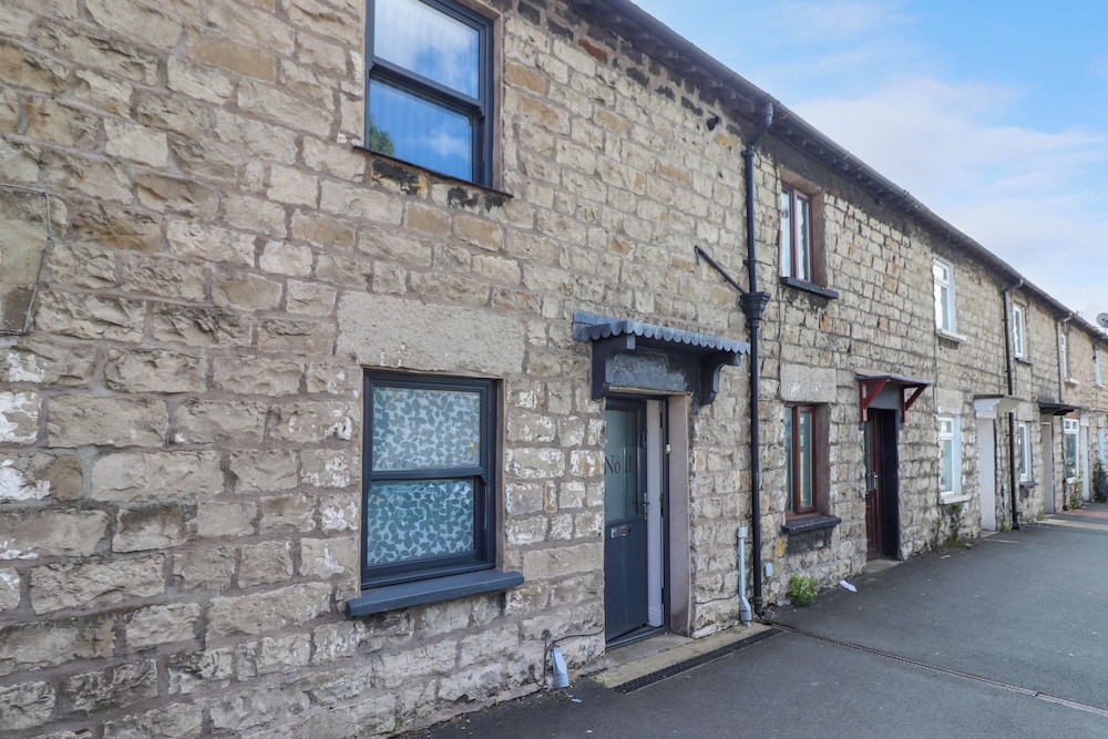 11 Longpool - Kendal