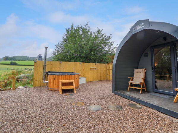 Heron Pod - Shropshire