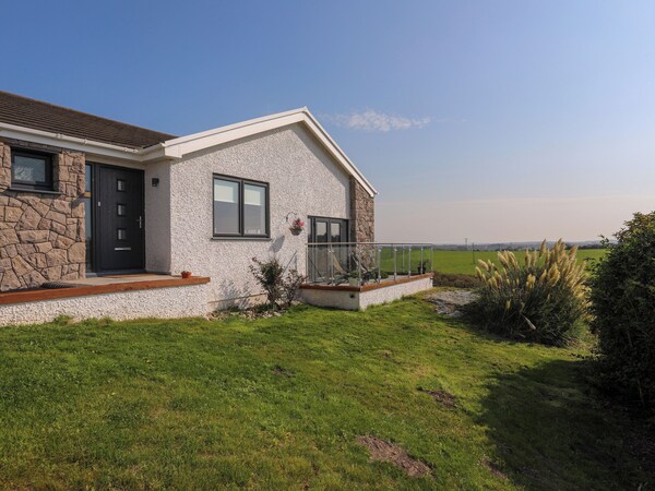 Corrie Knowe - Trearddur Bay