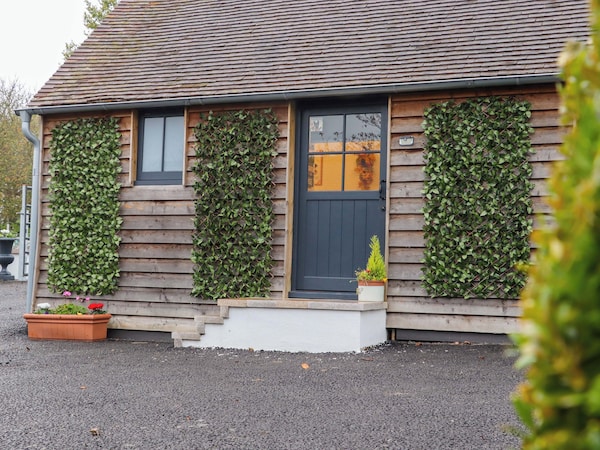 Bee Cottage - Kent