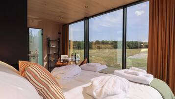 Com decoração personalizada, com mobília individualizada, Wi-fi grátis