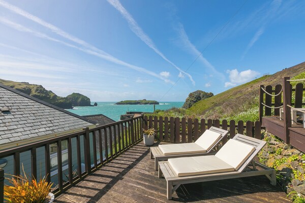 Penelope - Kynance Cove