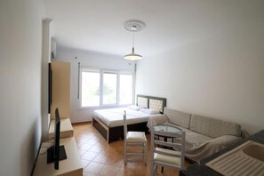 Estúdio | Wi-Fi de cortesia