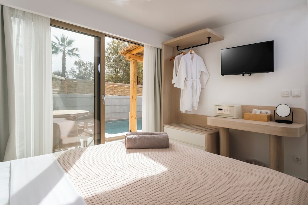 Nusa Suites & Villas - Chalkidiki