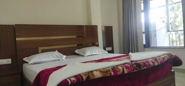 Zenden  Elegant Hills - Mussoorie