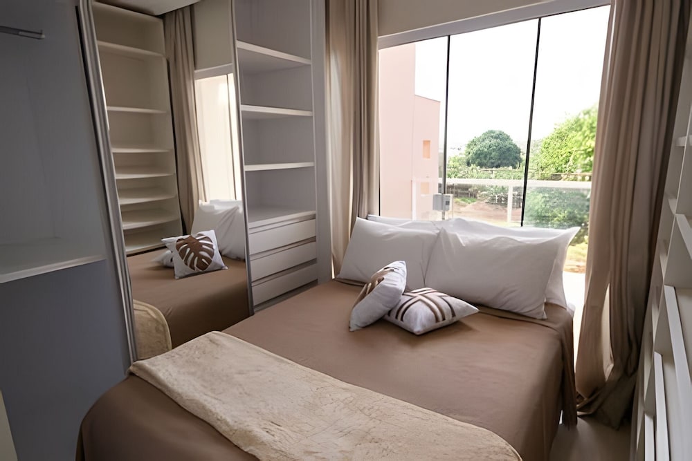 Sobrado 1 Suite 2 Quartos Ac 1km Shop Jl - Foz do Iguaçu