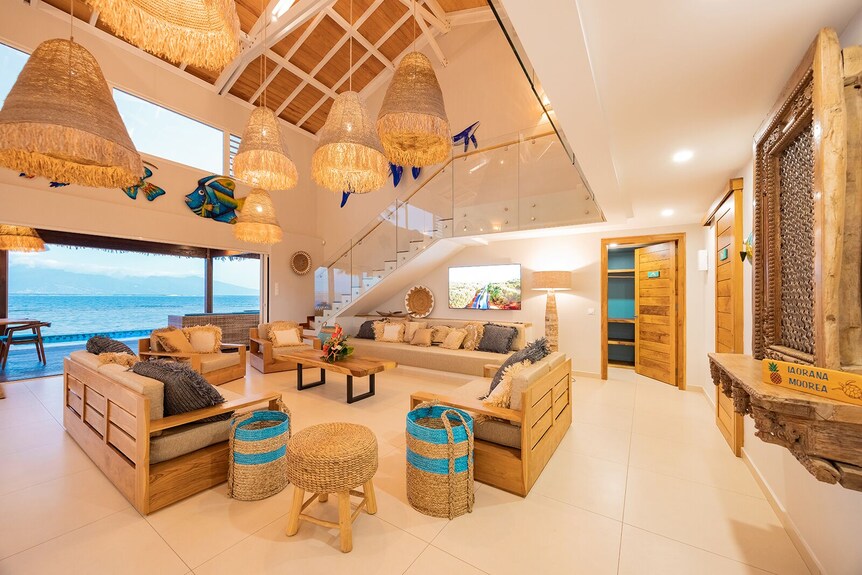 Tohora By Tahiti Homes 5-bedroom Beachfront Villa With Swimming Pool. - French Polynesia