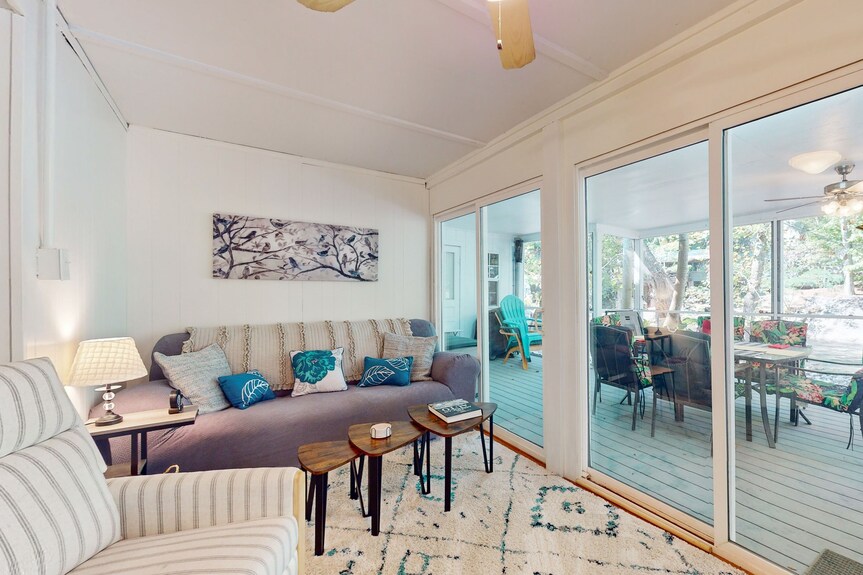 Charming 2br Bungalow With Stunning Views And Gas Grill - Franklin, NC