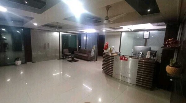 Hotel Seven Inn - Ahmedabad