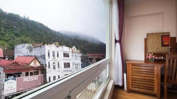 Roupas de cama antialérgicas, edredons de pluma, frigobar