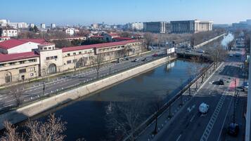 Quarto casal superior | Vista do quarto