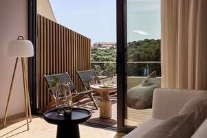 Junior Suite with Balcony | Terraço/pátio