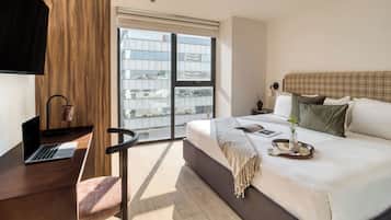 Apartamento clássico | 2 quartos, roupas de cama premium, individualmente decorados