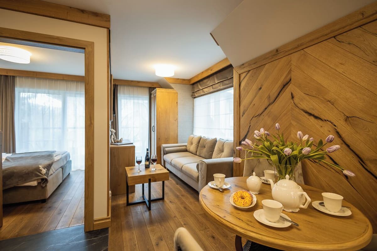 Apartamento, vista para o jardim | Ferros/tábuas de passar roupa, Wi-Fi de cortesia