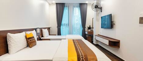 Quarto Quádruplo Familiar, não fumadores, Vista para a cidade | Vista do quarto