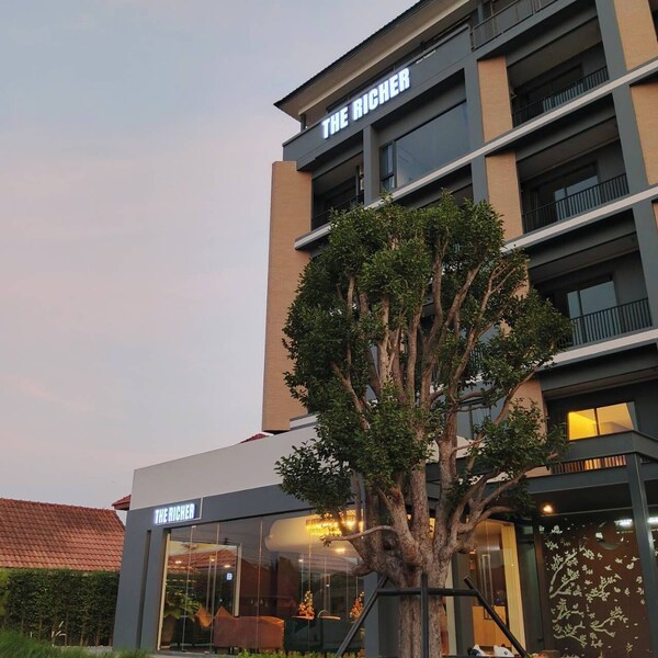 The Richer - Ratchaburi