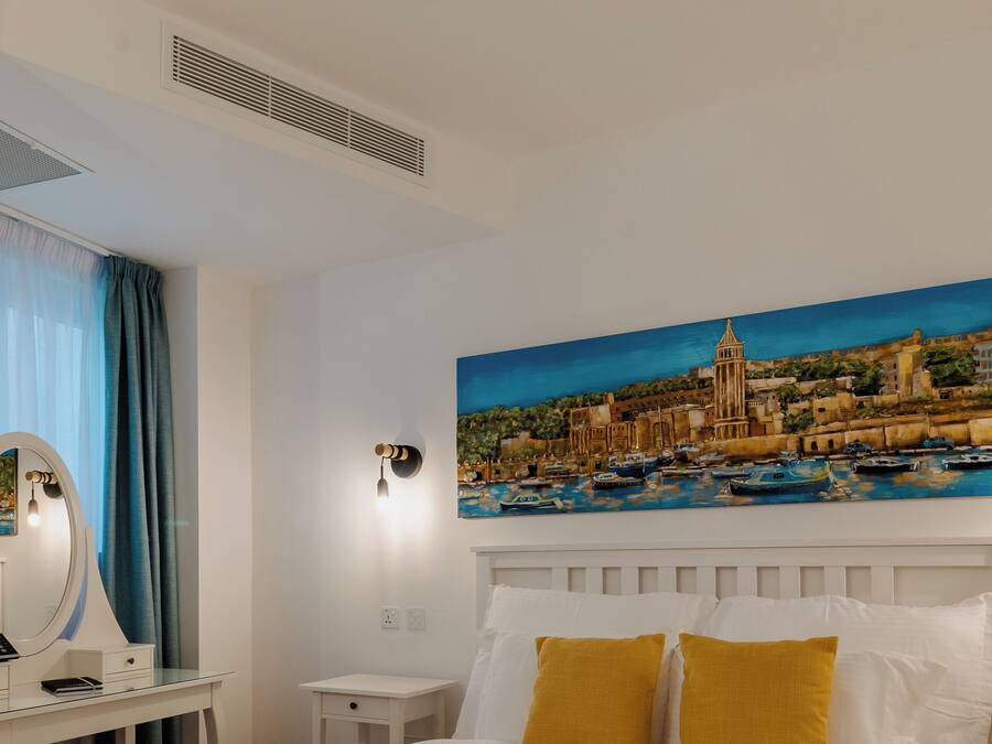 Quarto Clássico com Cama de Casal | Cofre no quarto, cortinas/cortinados opacos, Wi-fi grátis