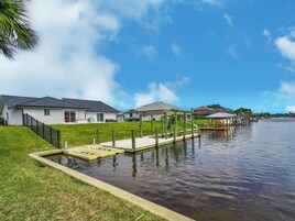 Casa | 4 quartos, internet de alta velocidade 