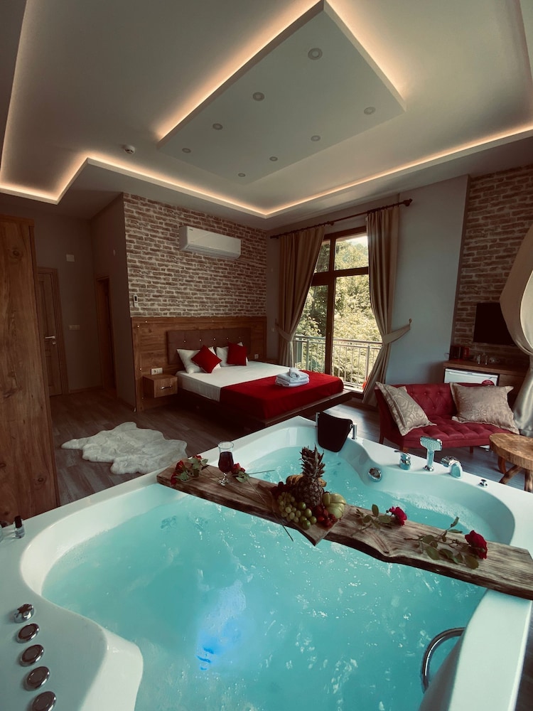 Vadidekal Suit Hotel - Ardeşen