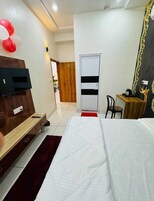 Quarto Básico | Secretária, secretária adequada para computadores portáteis 