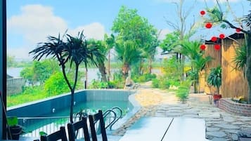 Piscina externa