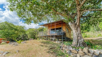 Cabana de Madeira Deluxe, vista para a montanha | Terraço/pátio interior