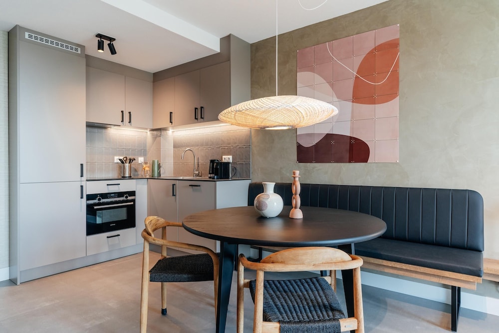 1 Bedroom Apartment In Den Haag - The Hague