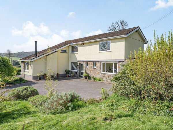 Pant Y Cwtsh - Kidwelly