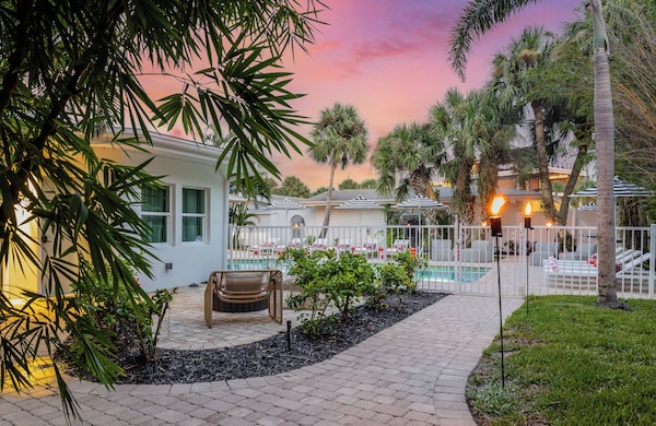 Seaspray Resort - Sarasota, FL