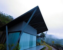 Secretária, Wi-fi grátis 