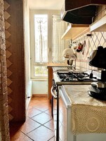 Apartamento Comfort, Vista para a cidade | Cozinha privada | Minifrigorífico