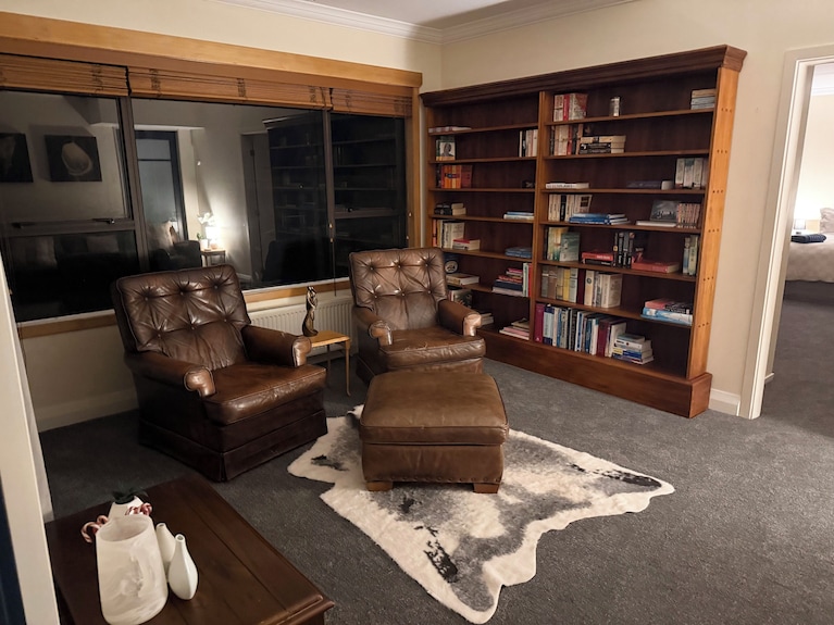 Sandwalk - Big, Bold And Beachfront - Paraparaumu