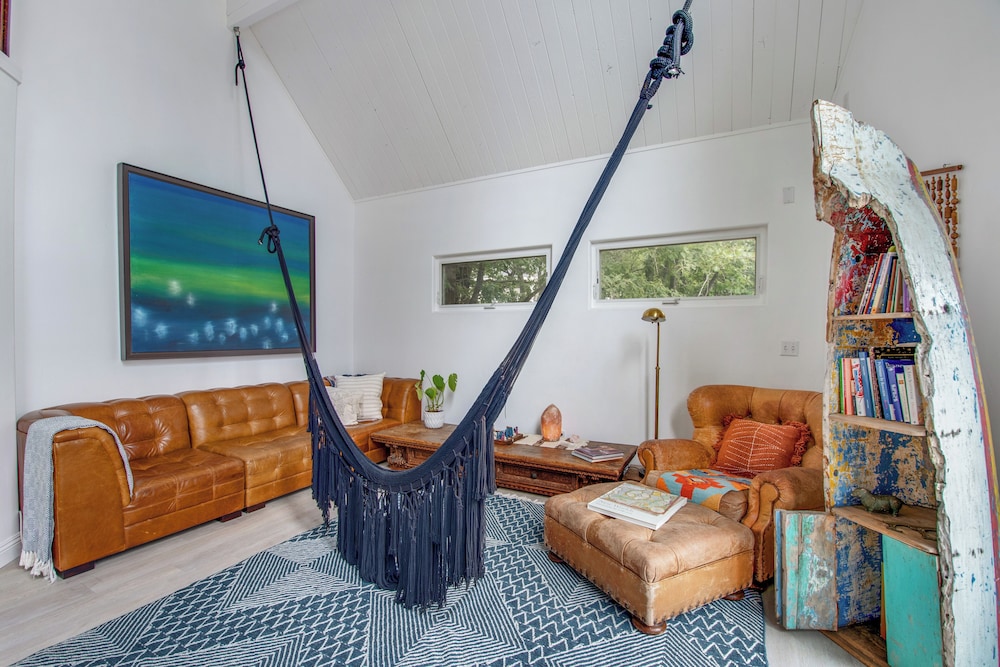 Walk To Lake Arrowhead: Peaceful Mountain Retreat! - Lake Arrowhead, CA