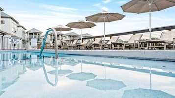 Casa, 2 quartos | Piscina
