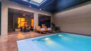 6 piscinas internas