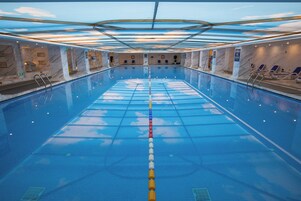 Piscina interior 