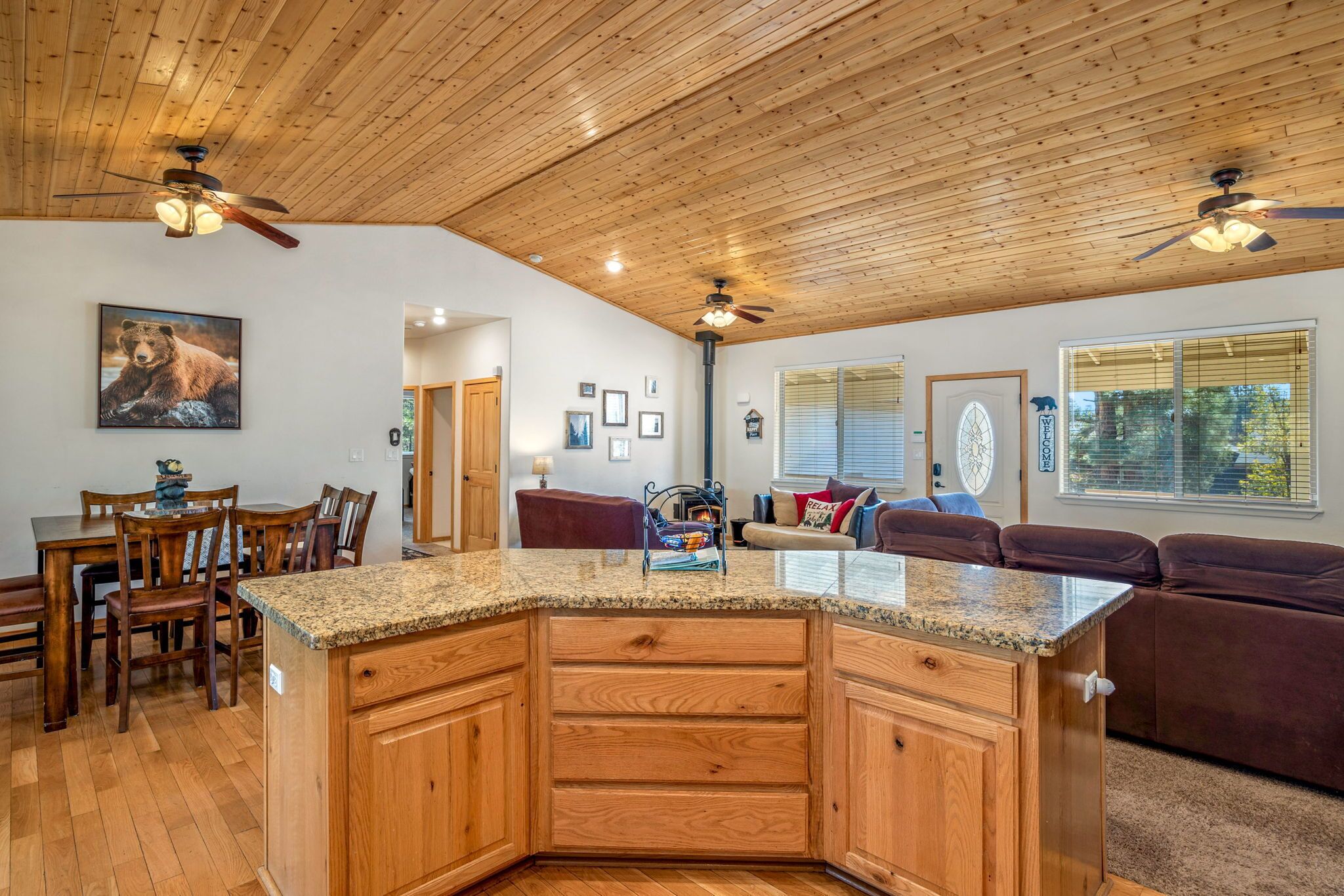 3 Bed 2 Bath Cabin In Pinetop-lakeside: Wifi, Fenced Yard, Ac, Wood Pellet Stove - Pinetop-Lakeside, AZ