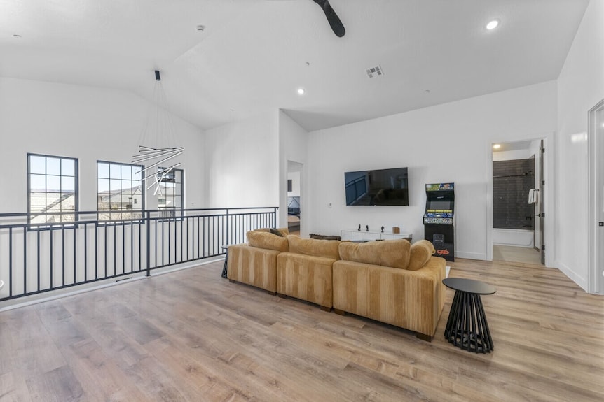 Brand New Home! Rdo Is The Place To Be! Large Pool, Small Putting Green! - Washington, UT