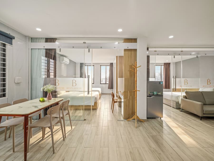 Penthouse Familiar, 2 quartos, varanda, Vista para a cidade | Cozinha privada | Um frigorífico